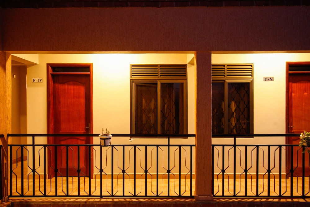 Fred And Winnie Bnb - Kampala