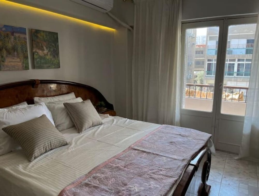 Bright And Spacious 2-bdr Apt. Nasr City Heart - Cairo