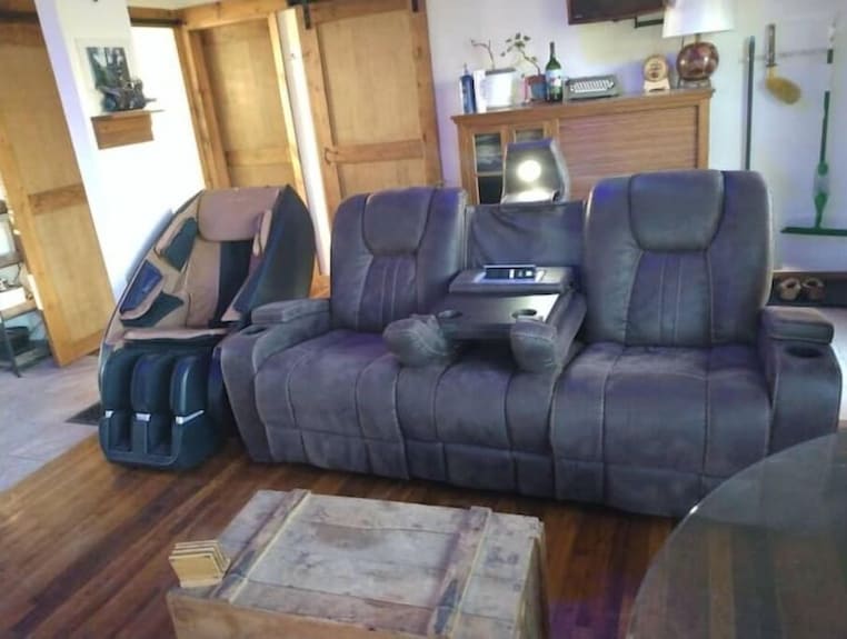 Creeks Edge Offers Full Access To Charming 8 Acres Along The River. - Canandaigua, NY
