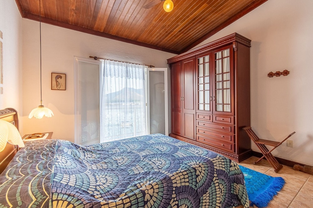 Magnífica Casa Com Praia Particular Em Angra - Angra dos Reis