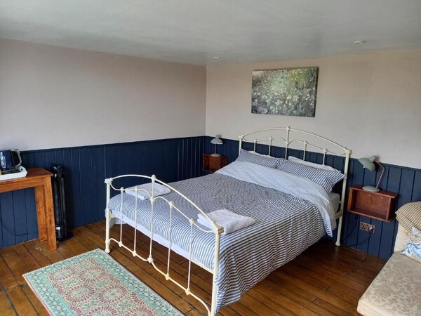 インナードウジング・ライトシップ - チャタム