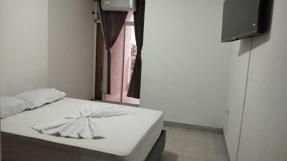 Apartamento Frente Al Mar, En La Ciudad De Santa Marta Rodadero - Santa Marta