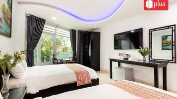 Roupa hipoalergénica, minibar, secretária, Wi-fi grátis