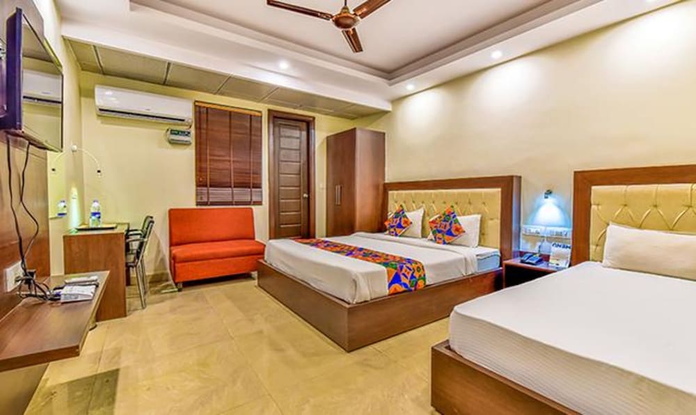 Fabhotel Sr Residency - Dehradun