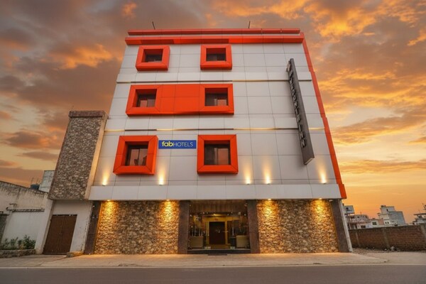 Fabhotel Vedanta Inn - Nagpur