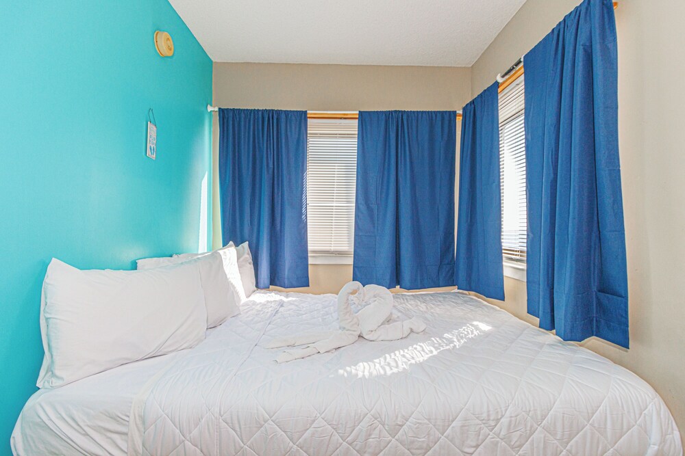 New! Palace Resort True Oceanfront Studio Condo - マートルビーチ, SC