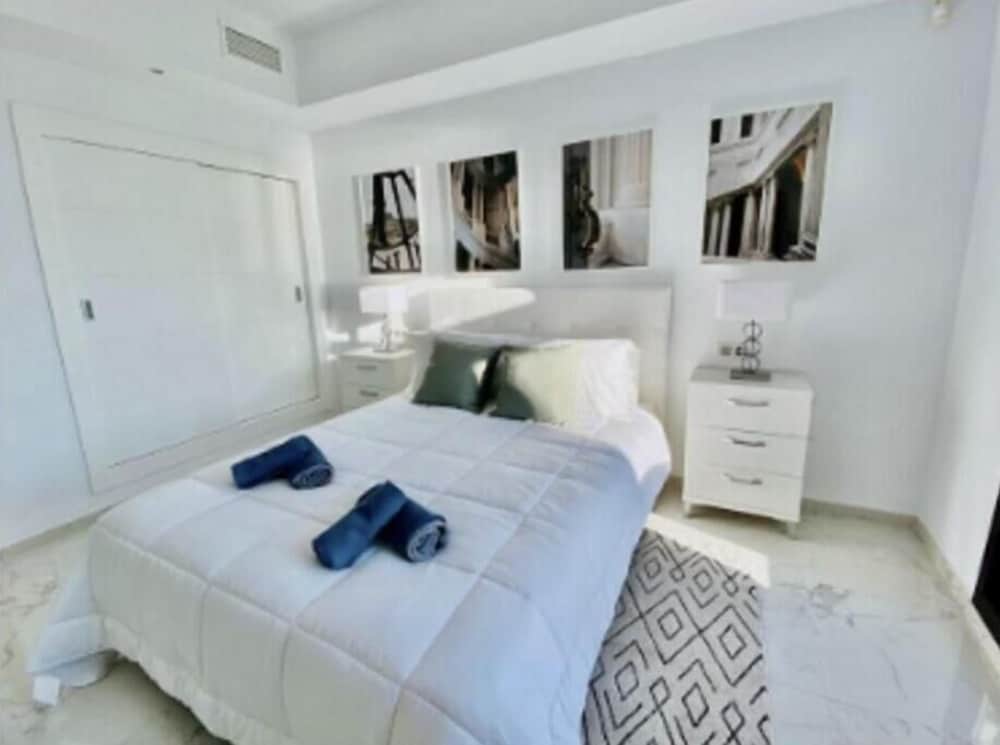 Premium Luxury-casares Del Mar-seaside Apartment - Casares