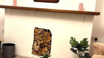 Casa Clássica, casa de banho anexa, vista para o jardim (House-0) | Lounge