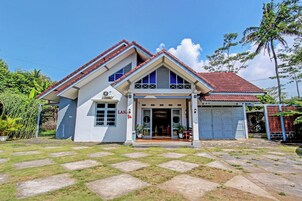 Fachada da propriedade