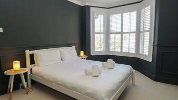 Casa de Campo | 4 quartos, com decoração personalizada, com mobília individualizada