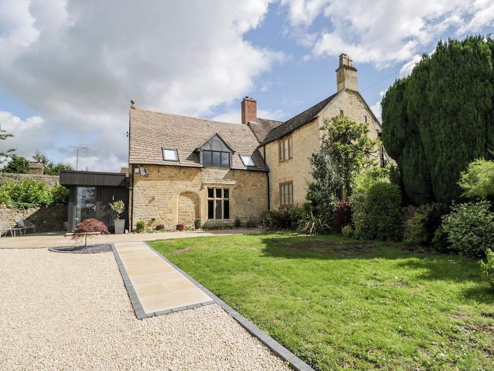 Suncroft - Cheltenham