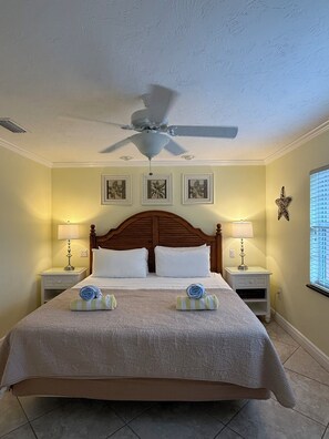 Apartamento Premier em Condomínio Fechado | Ferro/tábua de engomar, Wi-fi grátis, roupa de cama fornecida 