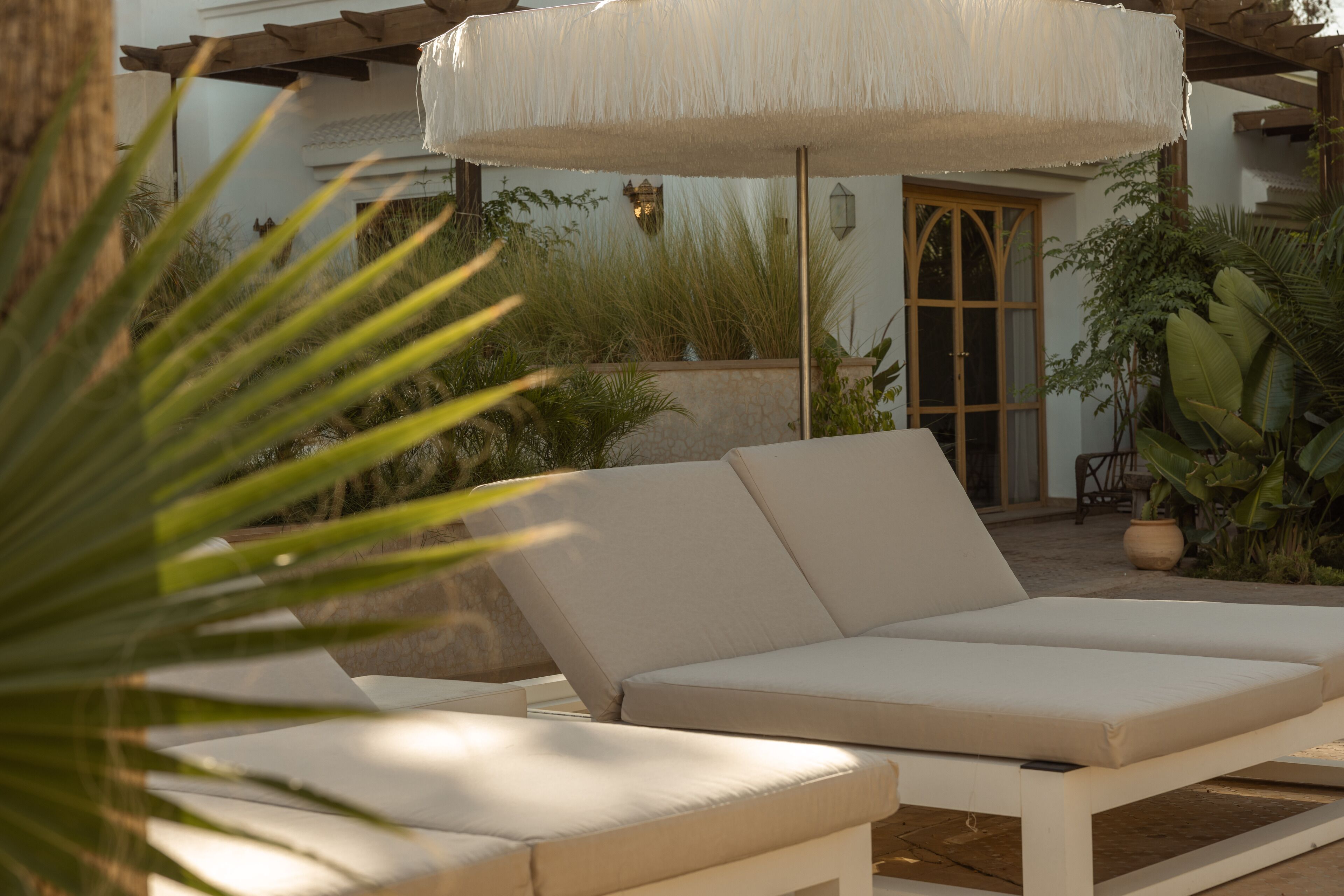 2 piscinas exteriores 