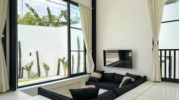 Villa, 1 quarto | Sala | Televisor