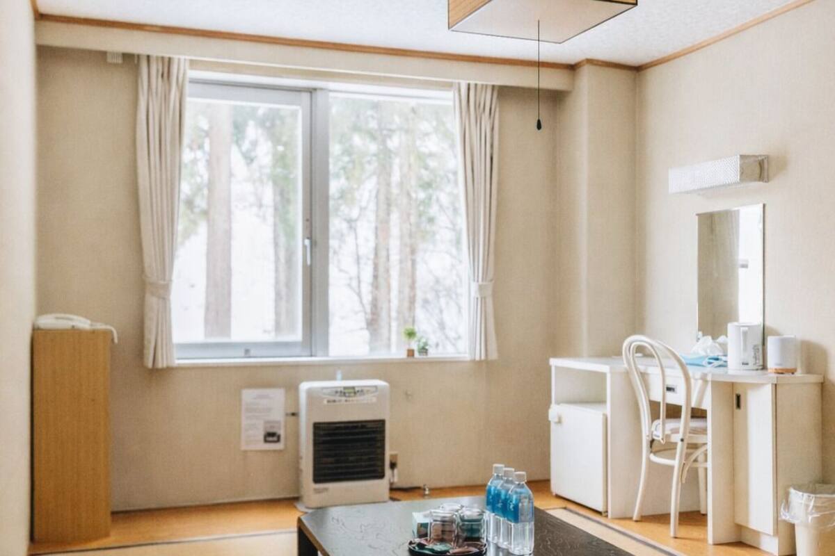 Quarto Tradicional | Edredões de penas, secretária, Wi-fi grátis 