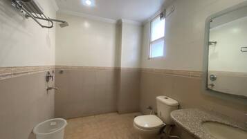 Quarto Duplo Deluxe | Casa de banho