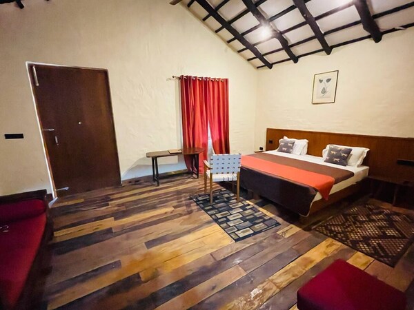 Monsoon Forest By Greetoe Resort - Bandhavgarh National Park