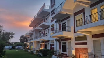 Fachada da propriedade