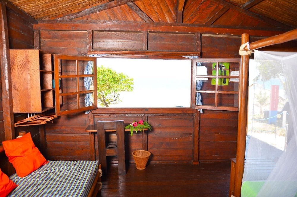 Riake Resort & Villa - Deluxe Bungalow with Sea View - Nosy Boraha | Vrbo