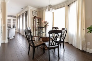 The Vienna | Refeições no quarto