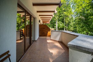 Suite Familiar | Vista da varanda