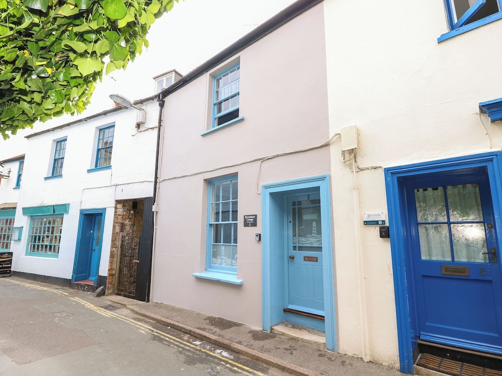 Riverdance Cottage - Lyme Regis