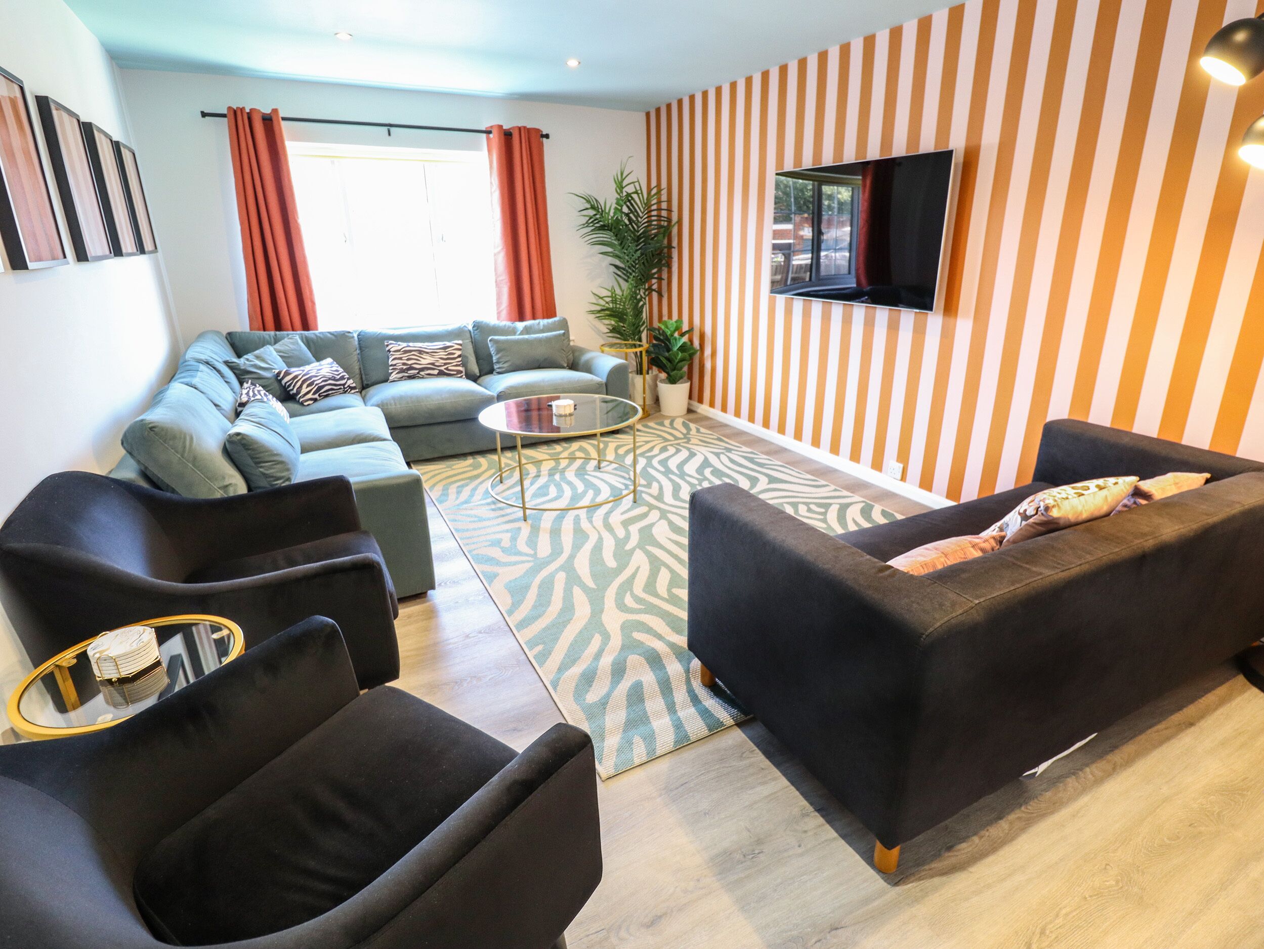 Carlton House, Pet Friendly, Character Holiday Cottage In Skegness - Skegness