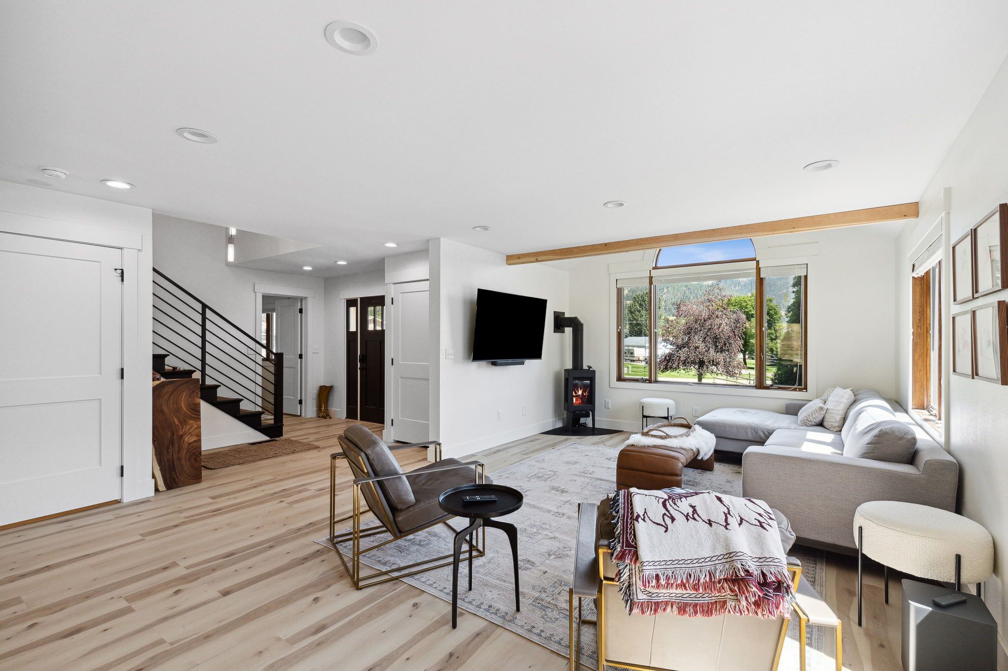 Large Multi-family Home In East Missoula.  Fully Renovated In 2023. - Missoula, MT