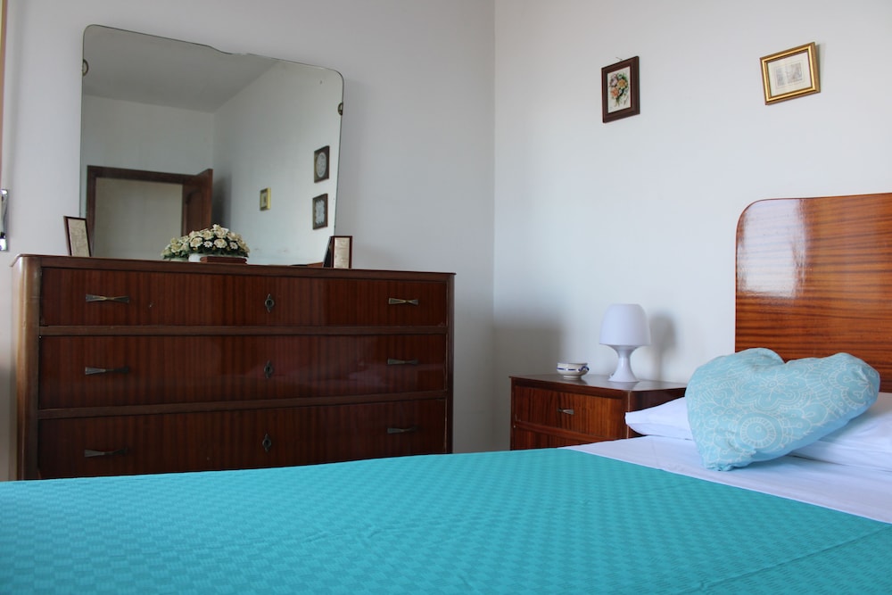 Panoramic House With Furnished Garden And View Of Capri - Massa Lubrense