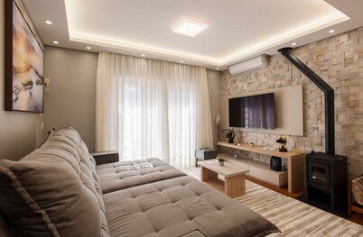 LOCAR-IN GRAMADO- Predio Sturmhofel