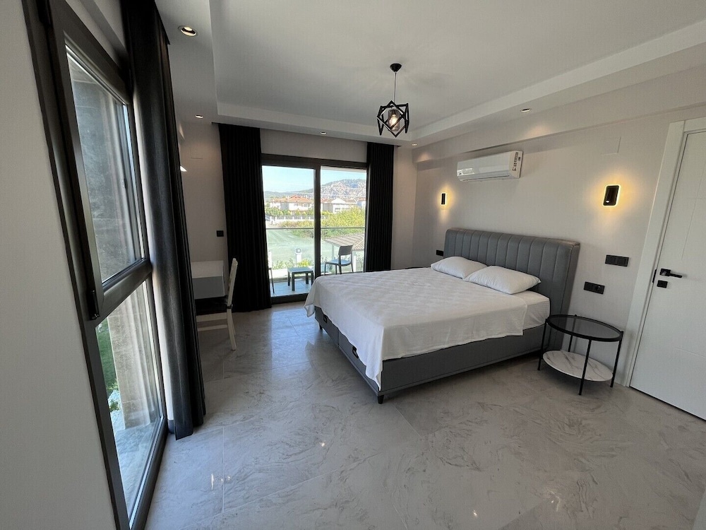 Legally Certified Luxury 6 Bedroom Villa With Big Private Pool In Dalyan Center - Dalyan, Ortaca-Muğla, Turquía