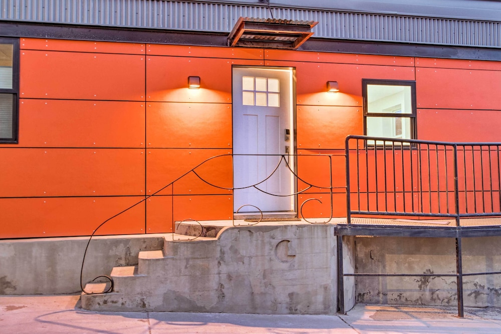 Updated Helena Condo - Walk To Downtown Spots - Helena