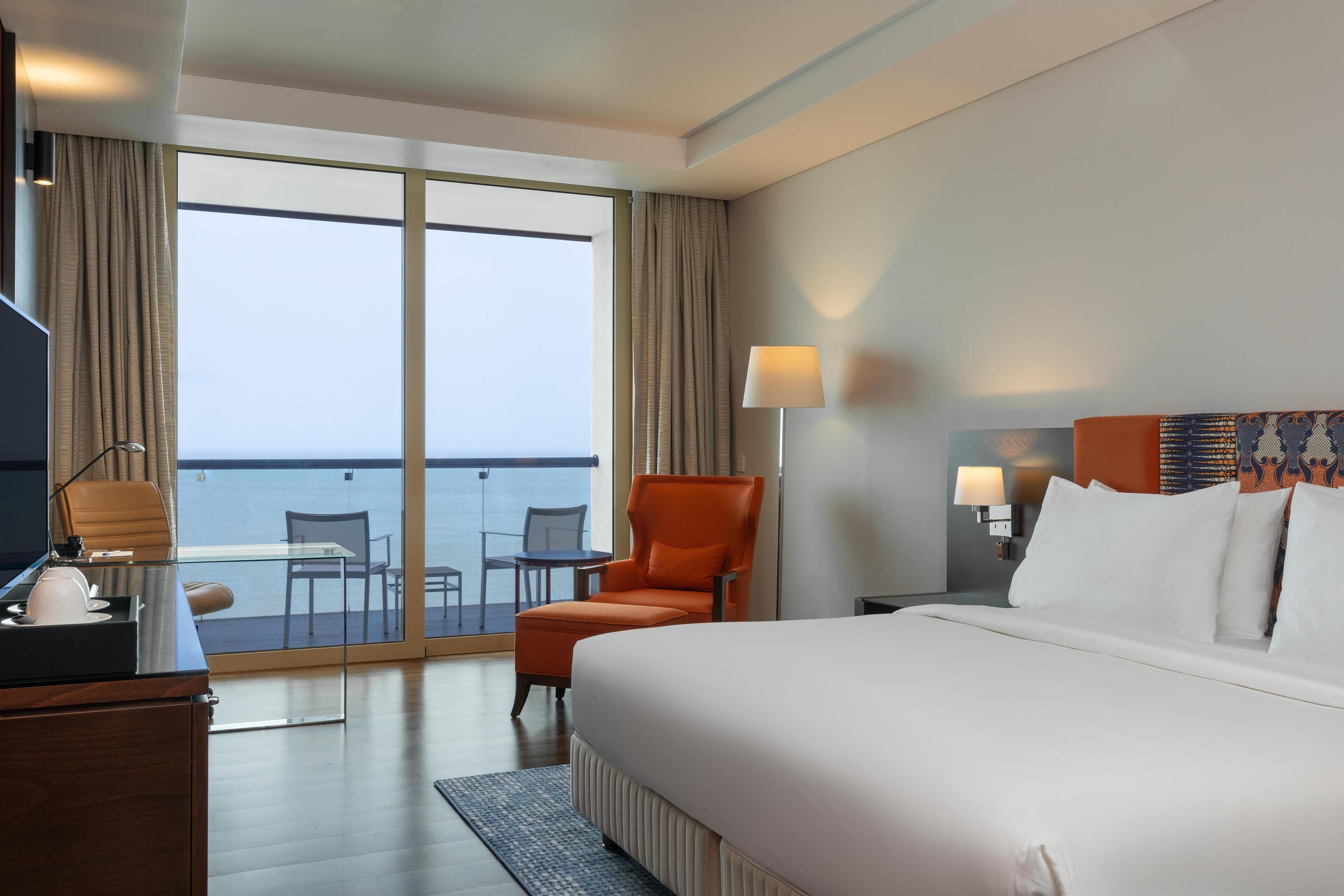 Roupas de cama premium, individualmente decorados, escrivaninha