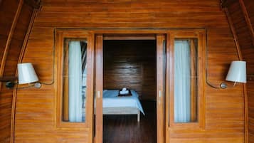 1 quarto, escrivaninha, Wi-Fi de cortesia, roupa de cama