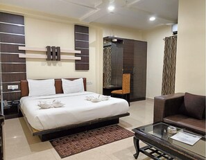 Quarto luxo | Wi-Fi de cortesia