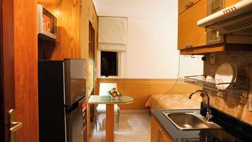 Estúdio urbano | Individualmente mobiliados, escrivaninha