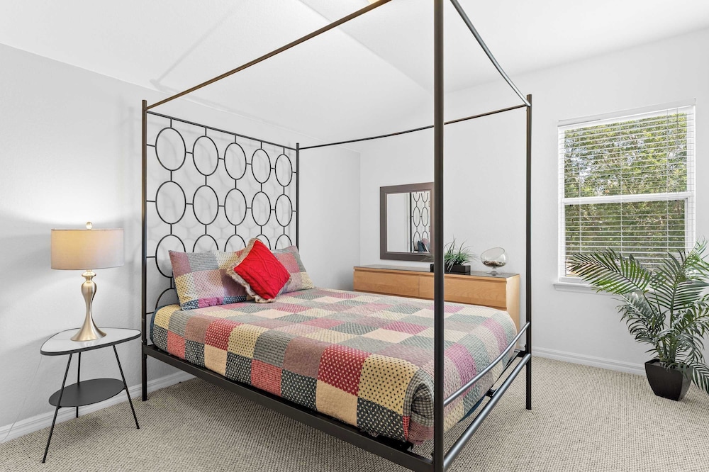 Great Escape To Marbella South - Davenport, FL