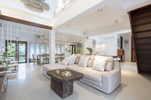 Three-Bedroom Pool Villa | Sala de estar