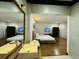 Quarto superior, 1 quarto, vista para o jardim | Roupas de cama premium