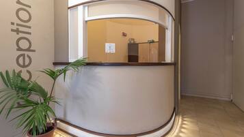 Apartamento, 2 quartos, varanda | Interior