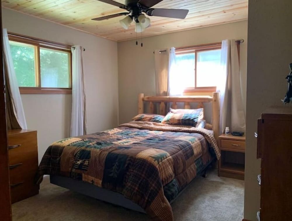 Sutter Northwoods Home - Eagle River, WI