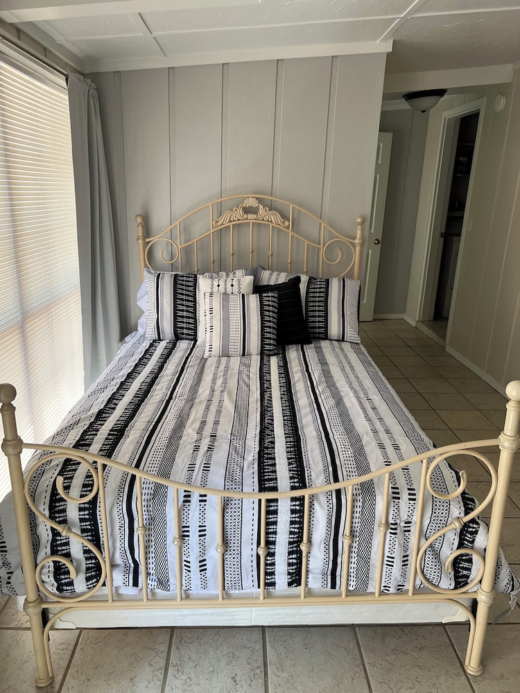 Beautiful views and lake front home on Toledo Bend! Fish right of the ...