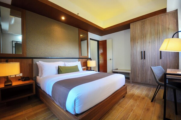 Sotogrande Hotel Palawan - Puerto Princesa