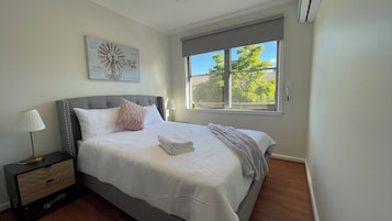 Casa Familiar | 3 quartos, secretária, cortinas/cortinados opacos 