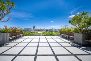 Área para churrascos e piqueniques