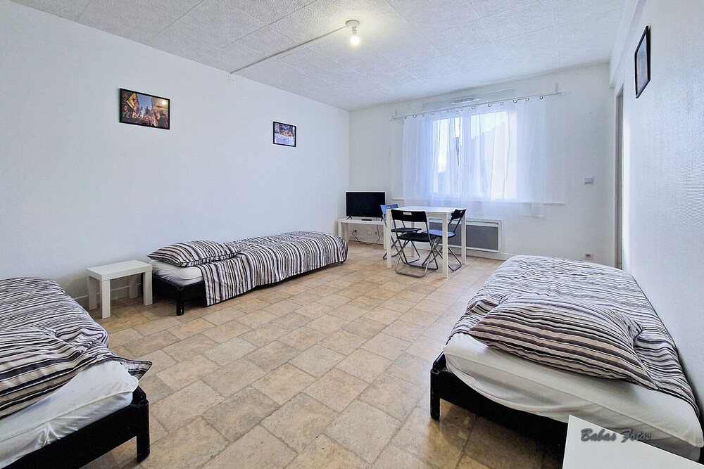 Studio G 3 Lits Avec Parking - Trappes | Vrbo