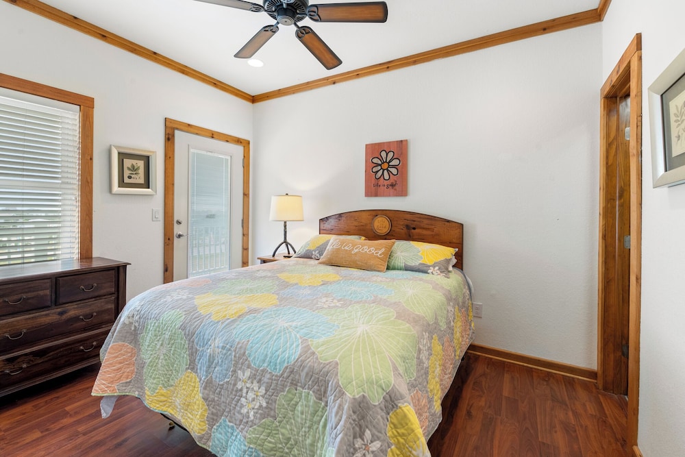 Life Is Good: Soundfront | Hot Tub | Shared Pool - Rodanthe, NC