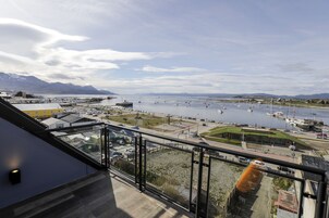 Apartamento, 2 quartos (5C) | Sacada