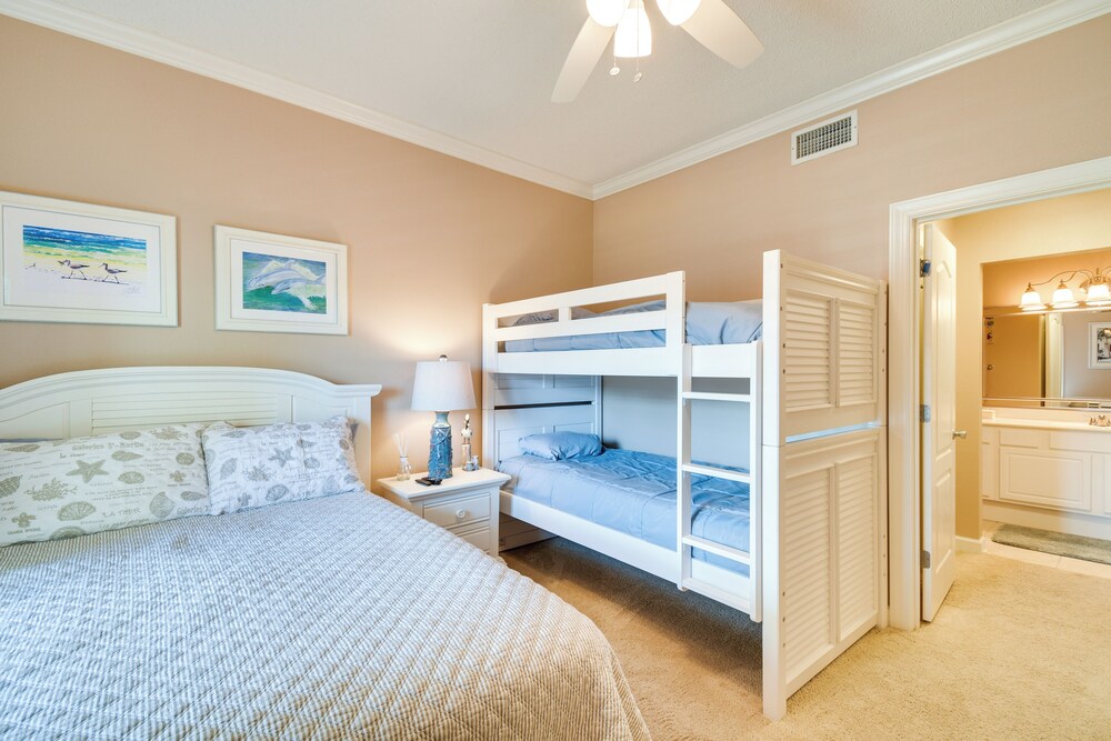 Waterfront Orange Beach Condo w/ Bayside Balcony! - Orange Beach | Vrbo