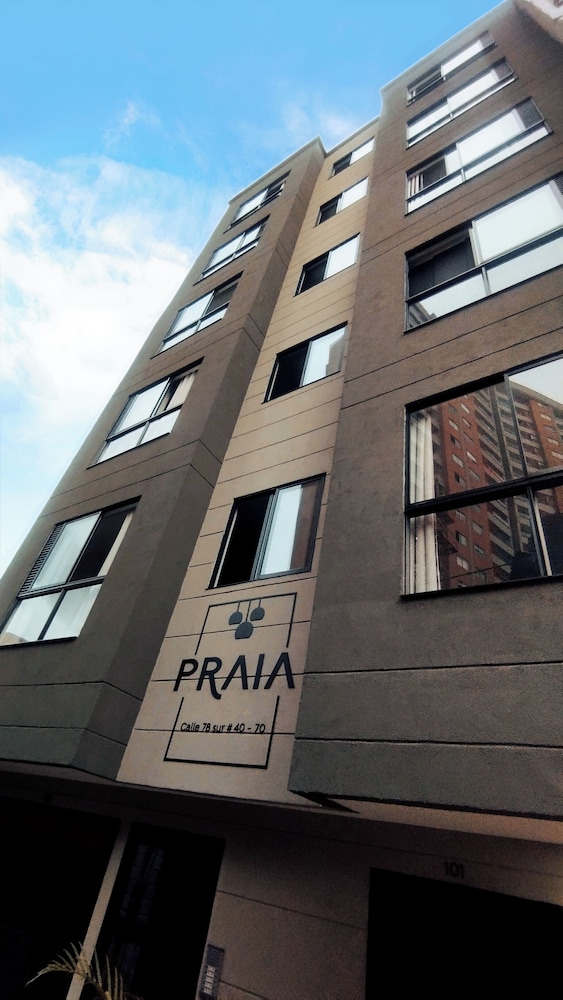 Praia Apartaestudios - Sabaneta